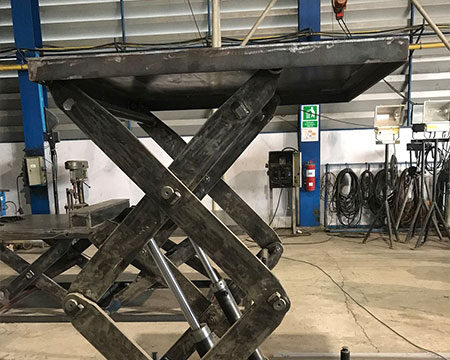 X-Lift TABLE LIFT ผลิตภัณฑ์ รถกระเช้าไฟฟ้า X-Lift รถยกไฟ้า รถกระเช้า